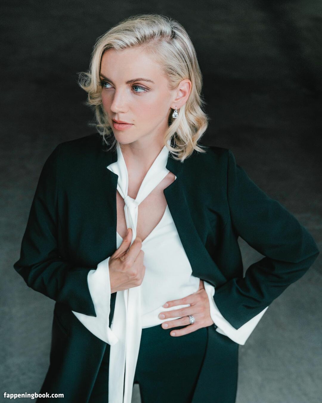 Kara Killmer / karebearacares Nude, OnlyFans Leaks, Fappening - FappeningBook